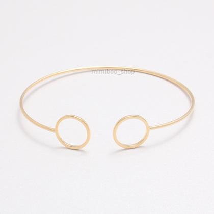 Open Circles Bracelet on Luulla